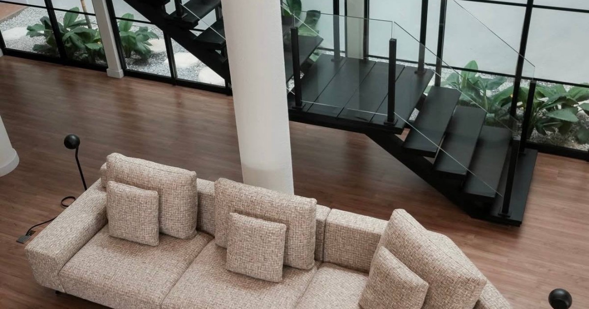 Irregular Shape Sofa | Premium and Designer Furniture - Nicchris